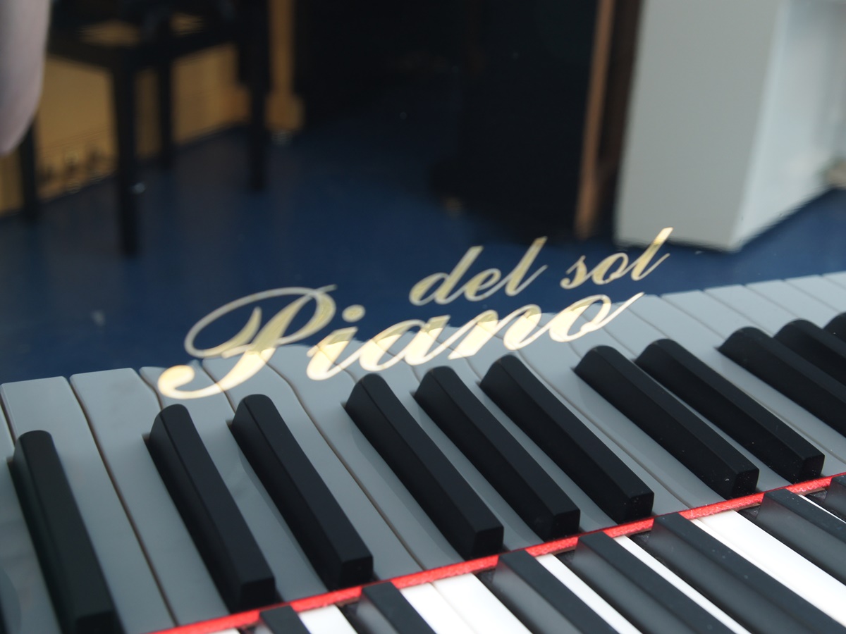 Piano del Sol A171 - Schöner Flügel mit großer Klangvielfalt